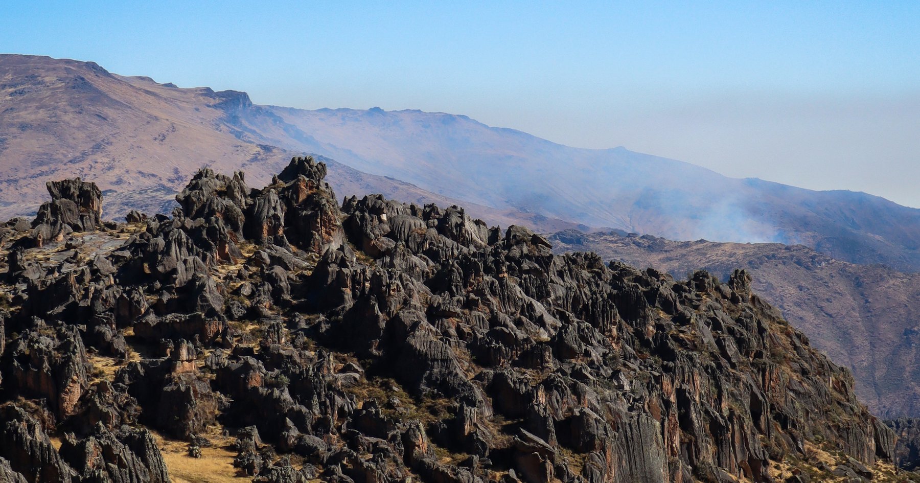 Hatun Machay: un bosque de piedras para escalar y conservar la memoria ...