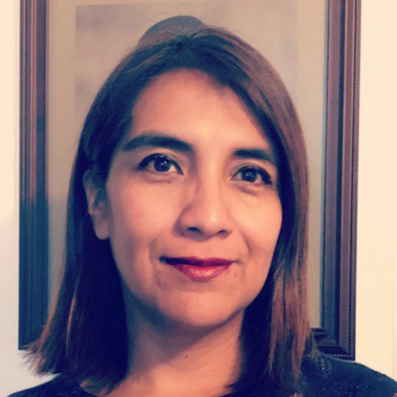 Kennia Velázquez - Salud con lupa